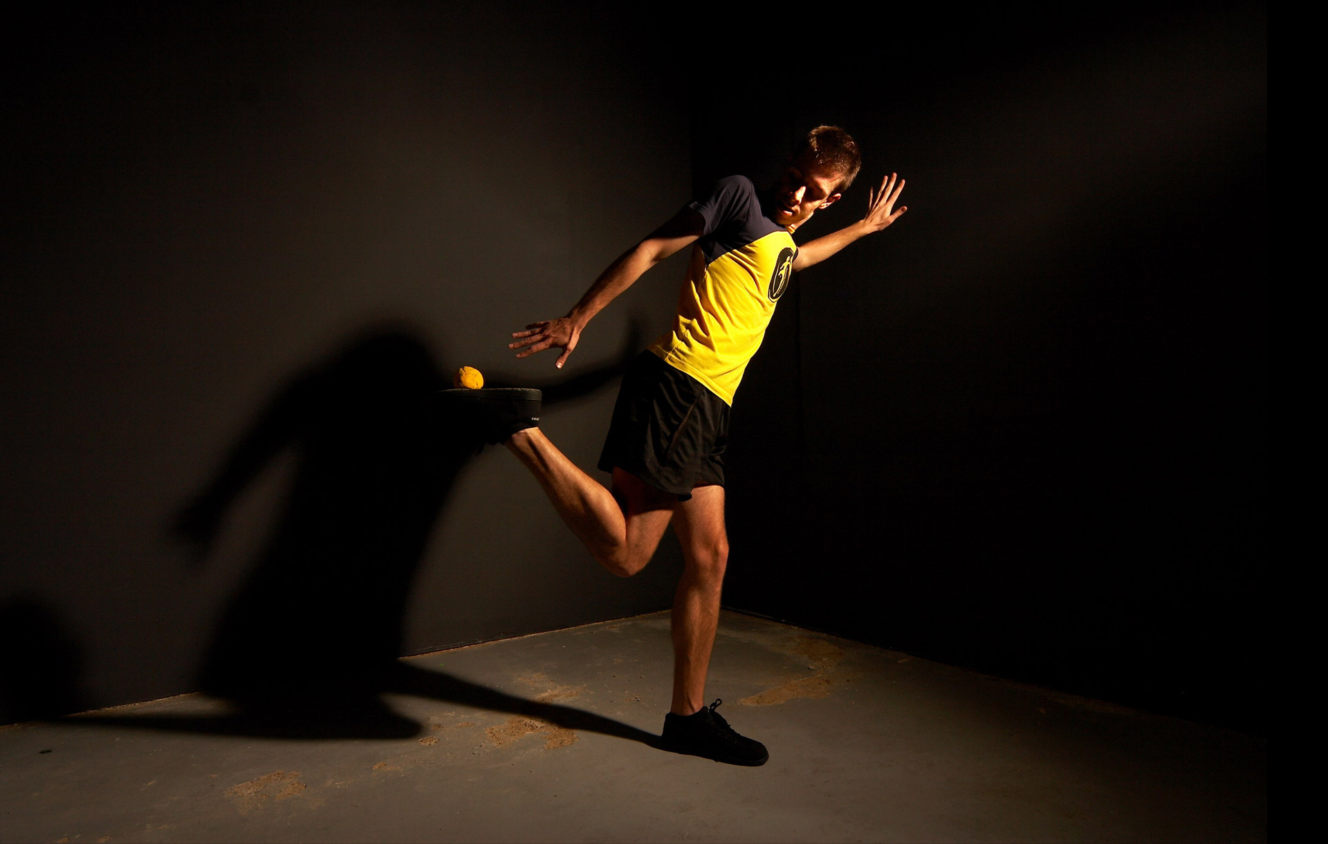 FOOTBAG FREESTYLE SHOW a VYSTOUPENÍ HAKISAK HACKYSAK SHOW EXHIBICE ...
